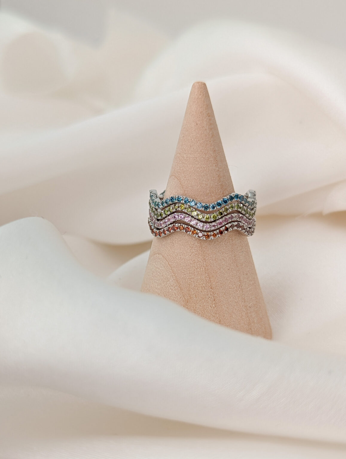 Ariel Ring- Colored Diamond Wave Ring - Othergems